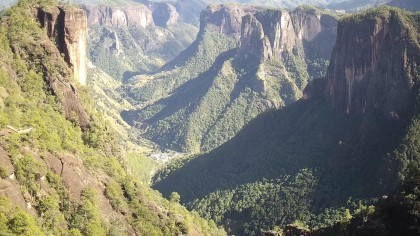 Mount Laojun - Normani Canyon, China - Webcams