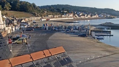 Lyme Regis - Harbour, United Kingdom - Webcams