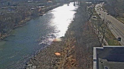 Iowa City - Iowa River, Falcons, Iowa (USA) - Webcams