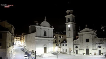 Torriglia - Piazza della Chiesa, Italy - Webcams