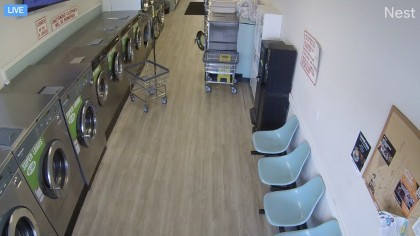 Clinton - Laundromat, Connecticut (USA) - Webcams