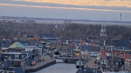 Lemmer - IJsselmeer, Binnenhaven, Lemster Toer, Netherlands - Webcams