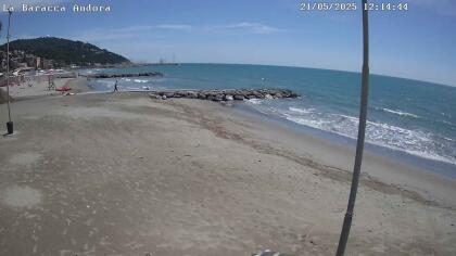 Andora - La Baracca Beach, Italy - Webcams