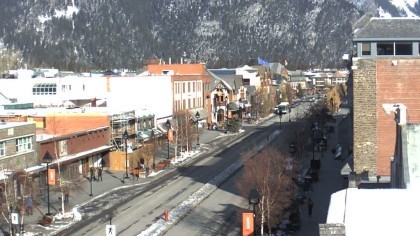 Banff - Banff Ave, Canada - Webcams