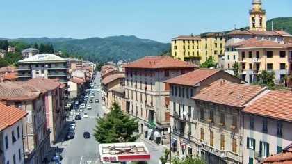 Busalla - Via Vittorio Veneto, Italy - Webcams