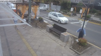 Canela - Panoramic view, Av. Osvaldo Aranha, Brazil - Webcams