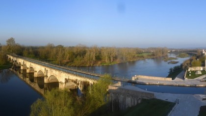 Digoin - Canal Bridge, France - Webcams