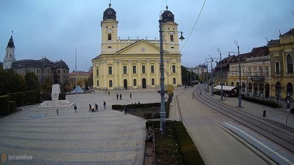 Debreczyn - Kossuth tér, Ködszínház, Békás-tó, Węgry - kamery ...