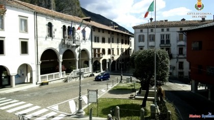 Gemona del Friuli - Piazza del Municipio, Italy - Webcams