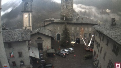 Gromo - Piazza Dante, Italy - Webcams