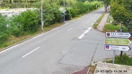 Guillaumes - Route du Colorado Niçois, France - Webcams