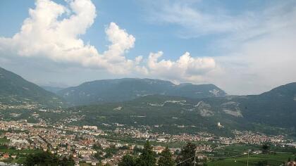 Isera - Panoramic view, Italy - Webcams