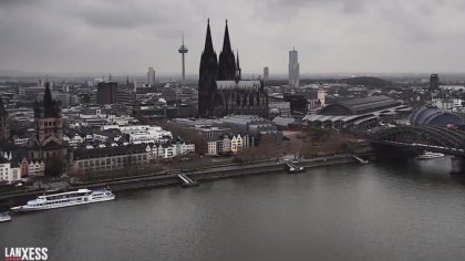 Cologne - Hohenzollern Bridge, Germany - Webcams