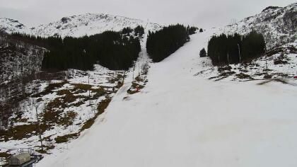 Lofoten - Stamsund - Lofoten snowboard- og alpinsenter, Norway - Webcams