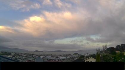 Lower Hutt - Maungaraki, New Zealand - Webcams