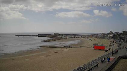 Lyme Regis - Sandy Beach, United Kingdom - Webcams