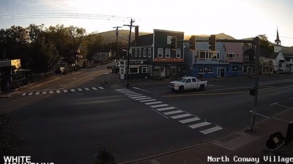 North Conway - Main Street, New Hampshire (USA) - Webcams