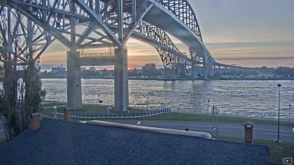 Port Huron - Blue Water Bridge, Michigan (USA) - Webcams