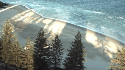 Rainbow Bay - Snapper Rocks, Queensland - Webcams