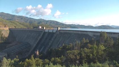 Shasta Lake - Dam, California (USA) - Webcams