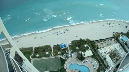 Sunny Isles Beach - Pinnacle Condominium, Florida (USA) - Webcams